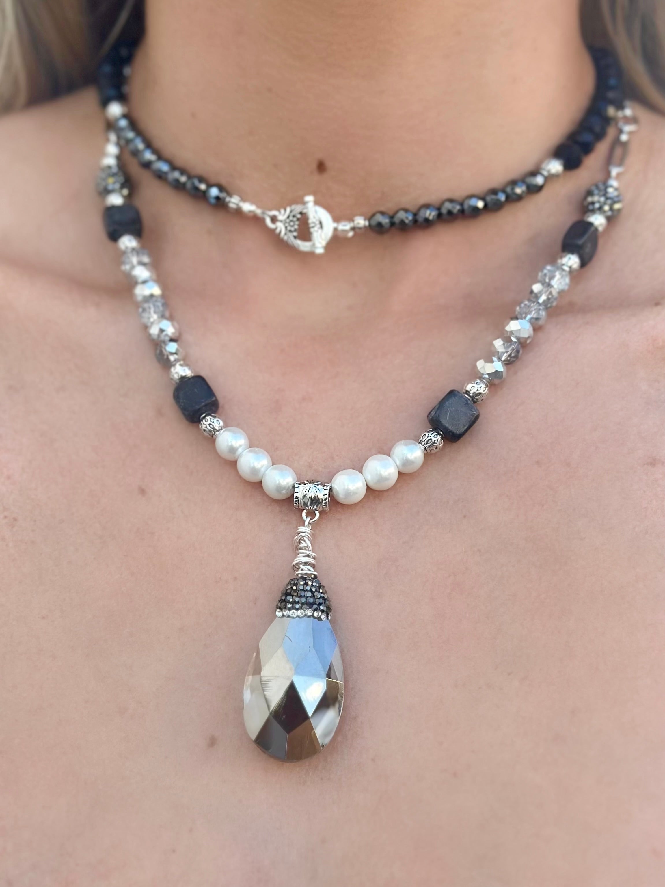 Josephina Crystal Pendant Necklace – Bolufe Boutique